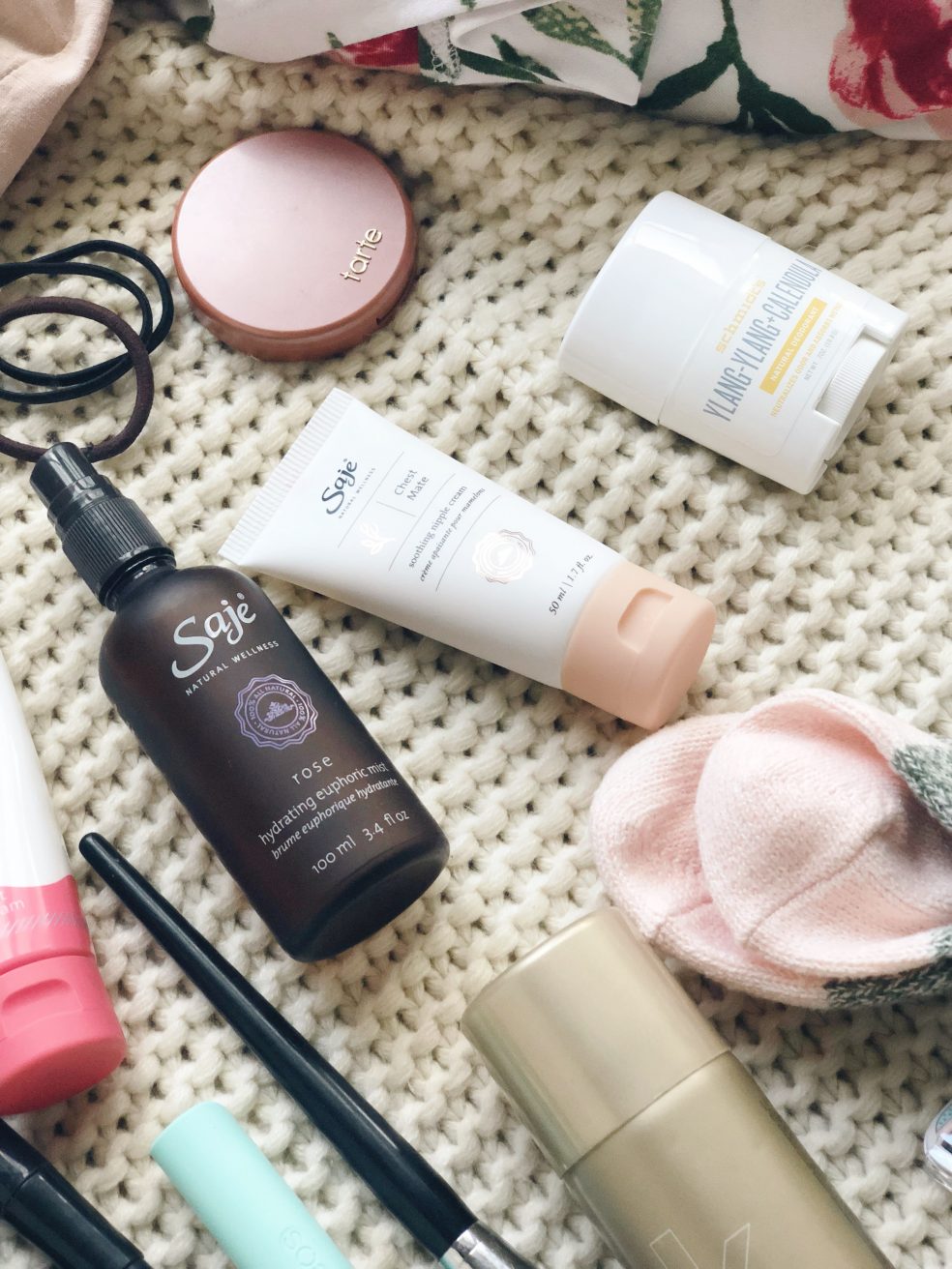 My Complete Go Bag Checklist for Every New Mama - Jillian Harris Design ...