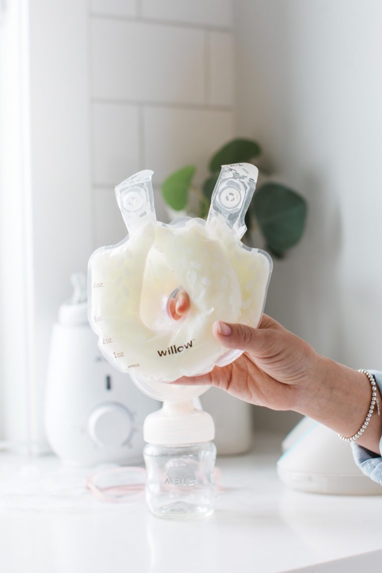 8 Tips for Pumping & Storing Breast Milk While Travelling - Jillian ...