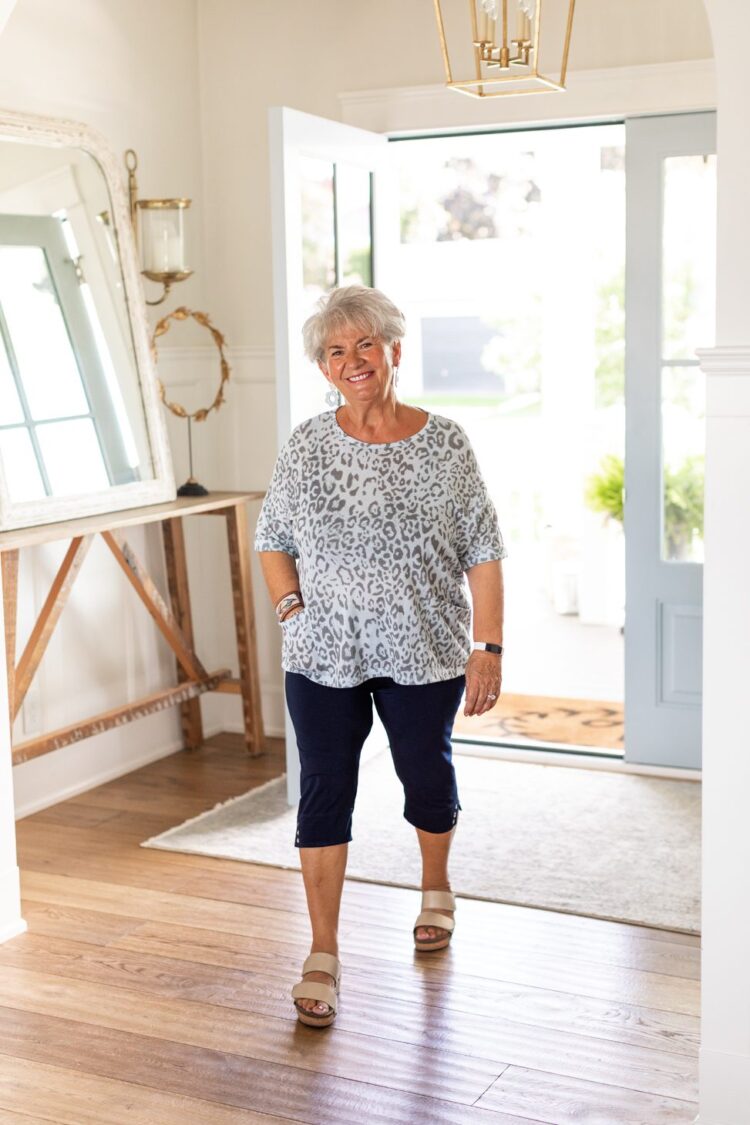 How to Style Capris 3 Ways - Jillian Harris Design Inc.