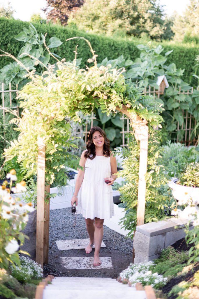 Gardening 101 for Beginners: 5 Tips for Growing Your First Garden ...